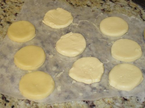 Food Lab: Shortbread cookies (butter vs. margarine) - Confessions of a ...